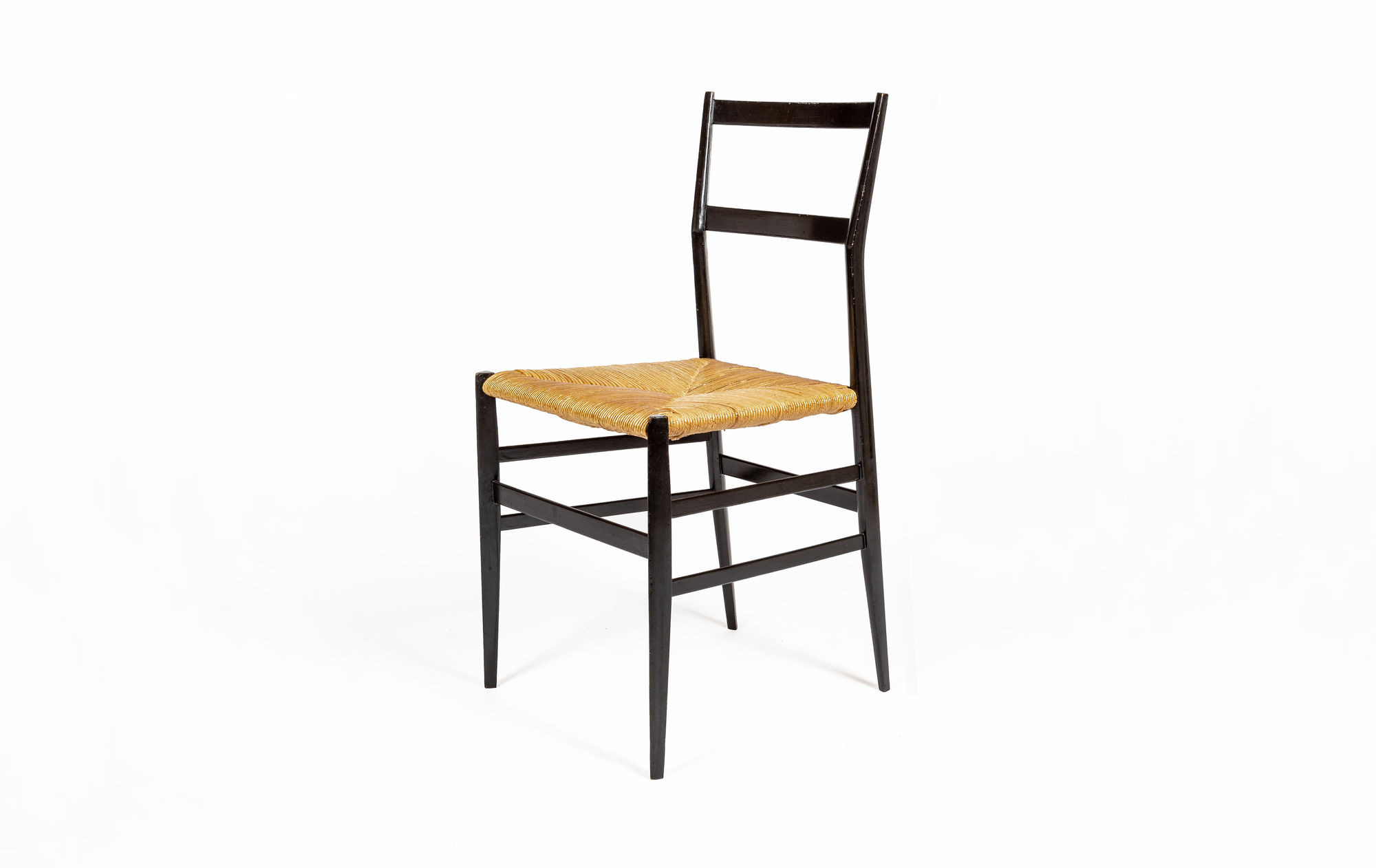 Superleggera chairs - Gio Ponti | CHgallery